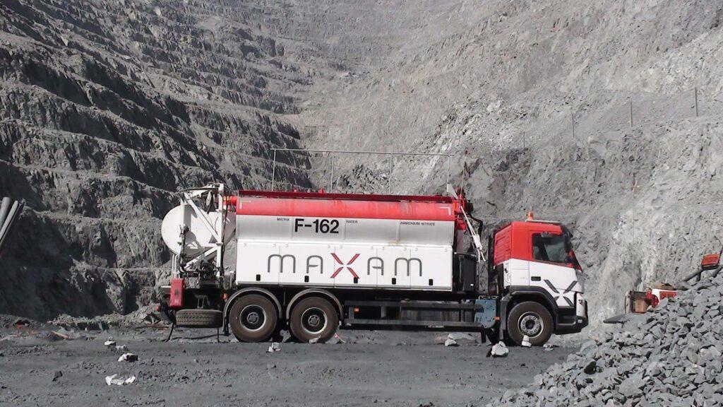 Maxam lanza bonos por 1.200 millones y repartirá 440 millones en ...